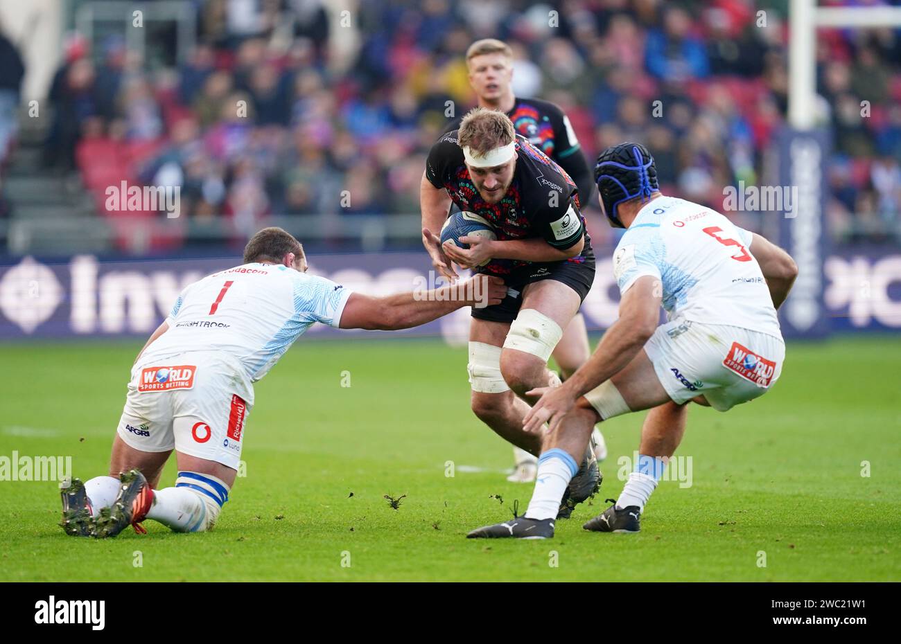 Bristol Bears' Joe Batley (centre) in action with Vodacom Bulls ...