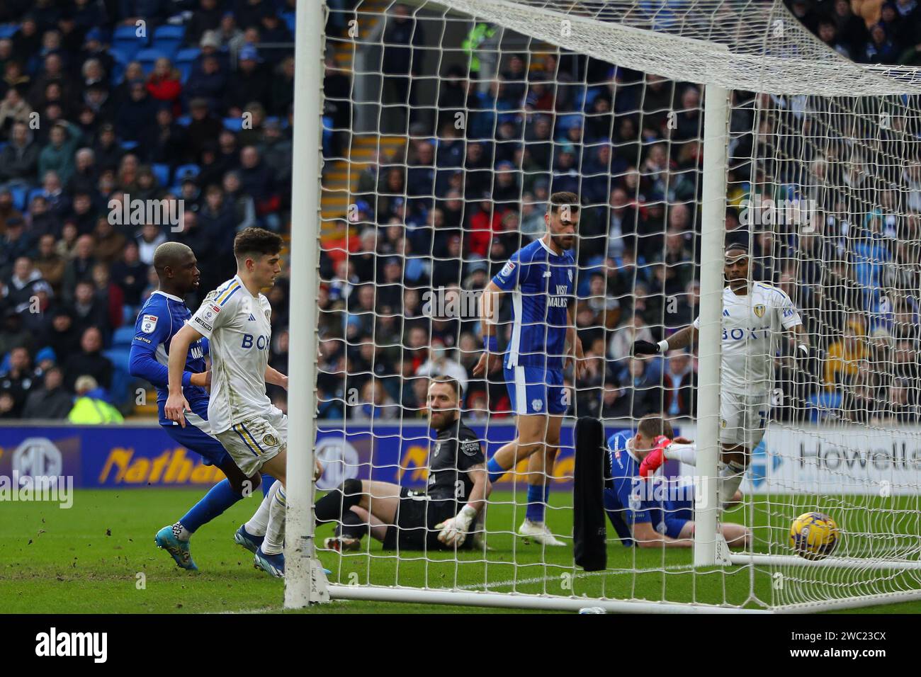 Dan james leeds 2024 hi-res stock photography and images - Alamy