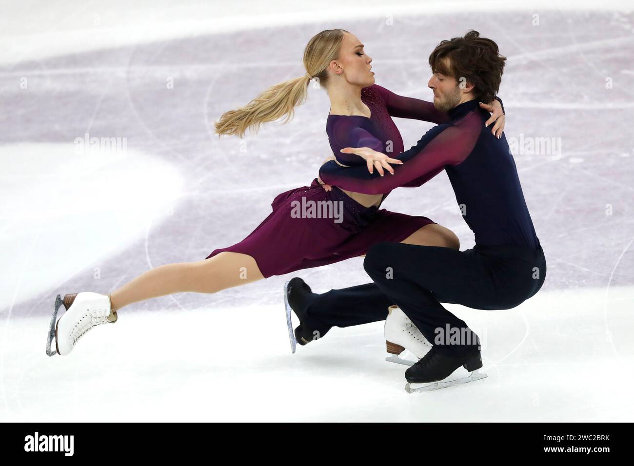 Britain's Phebe Bekker and James Hernandez perform in the free dance ...