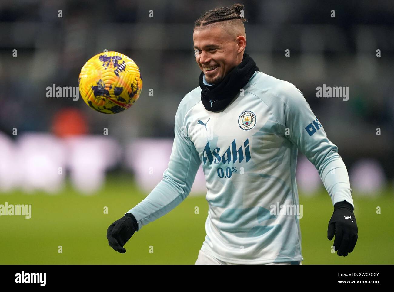 Manchester City's Kalvin Phillips warming up ahead of the Premier ...