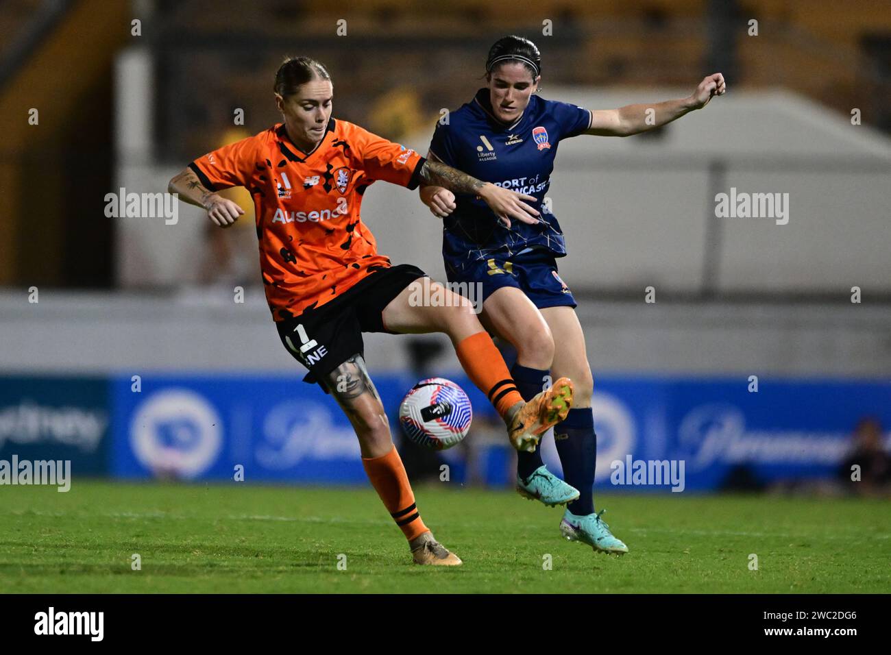 Lilyfield, Australia. 13th Jan, 2024. Sharn Freier (L) of Brisbane Roar ...