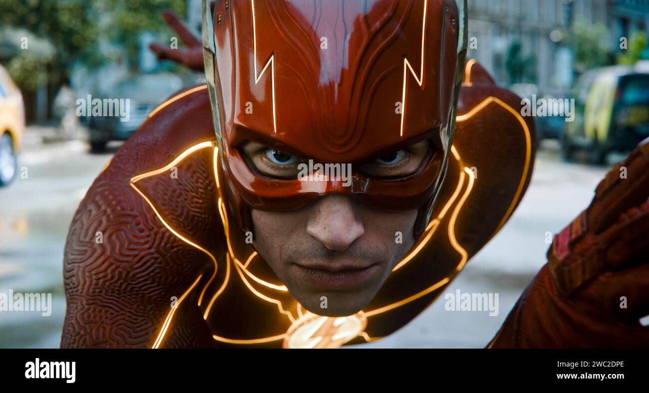 The flash superhero hi-res stock photography and images - Alamy