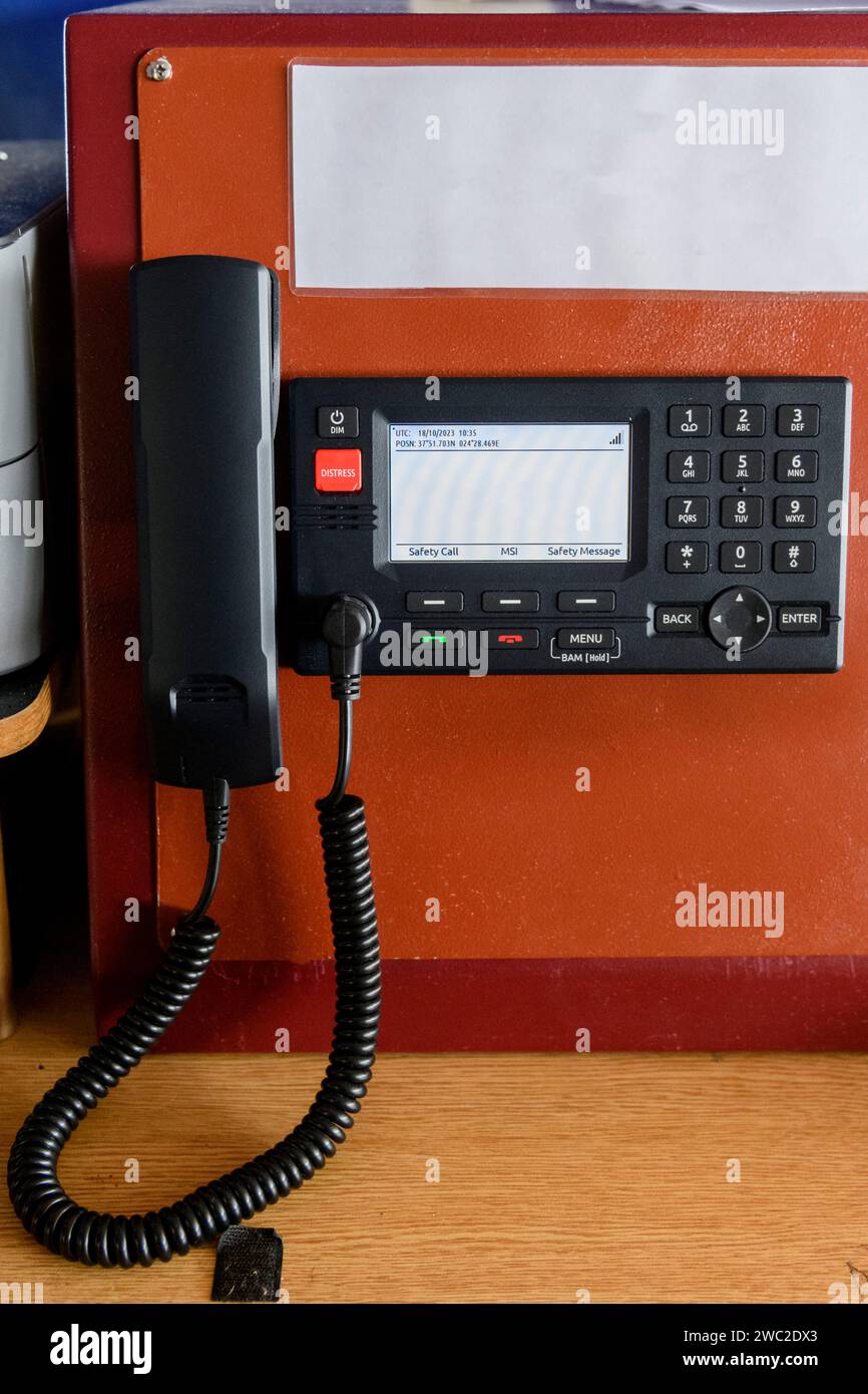 Gmdss marine hi-res stock photography and images - Alamy