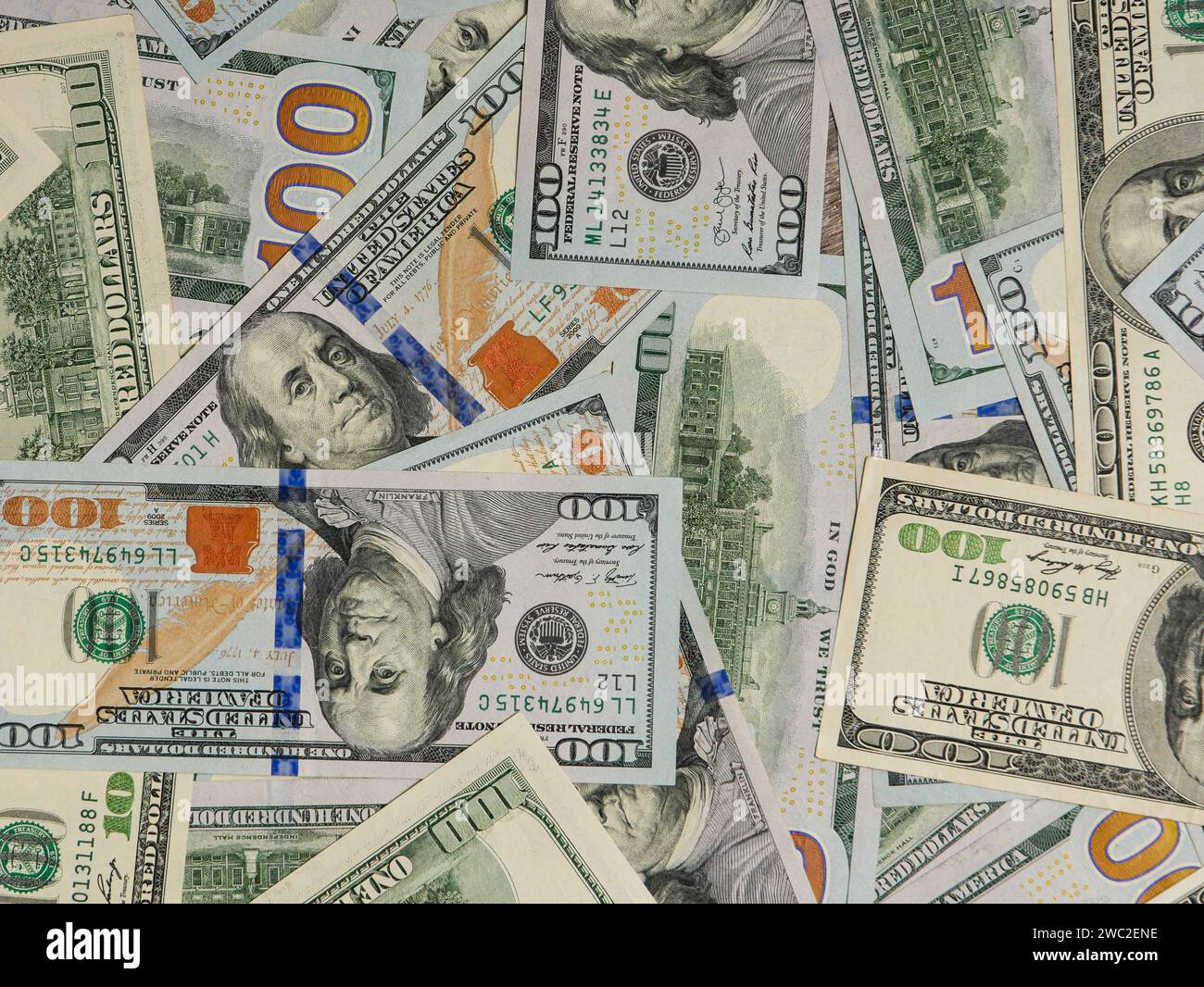 100 dollar bills close up hi-res stock photography and images - Alamy