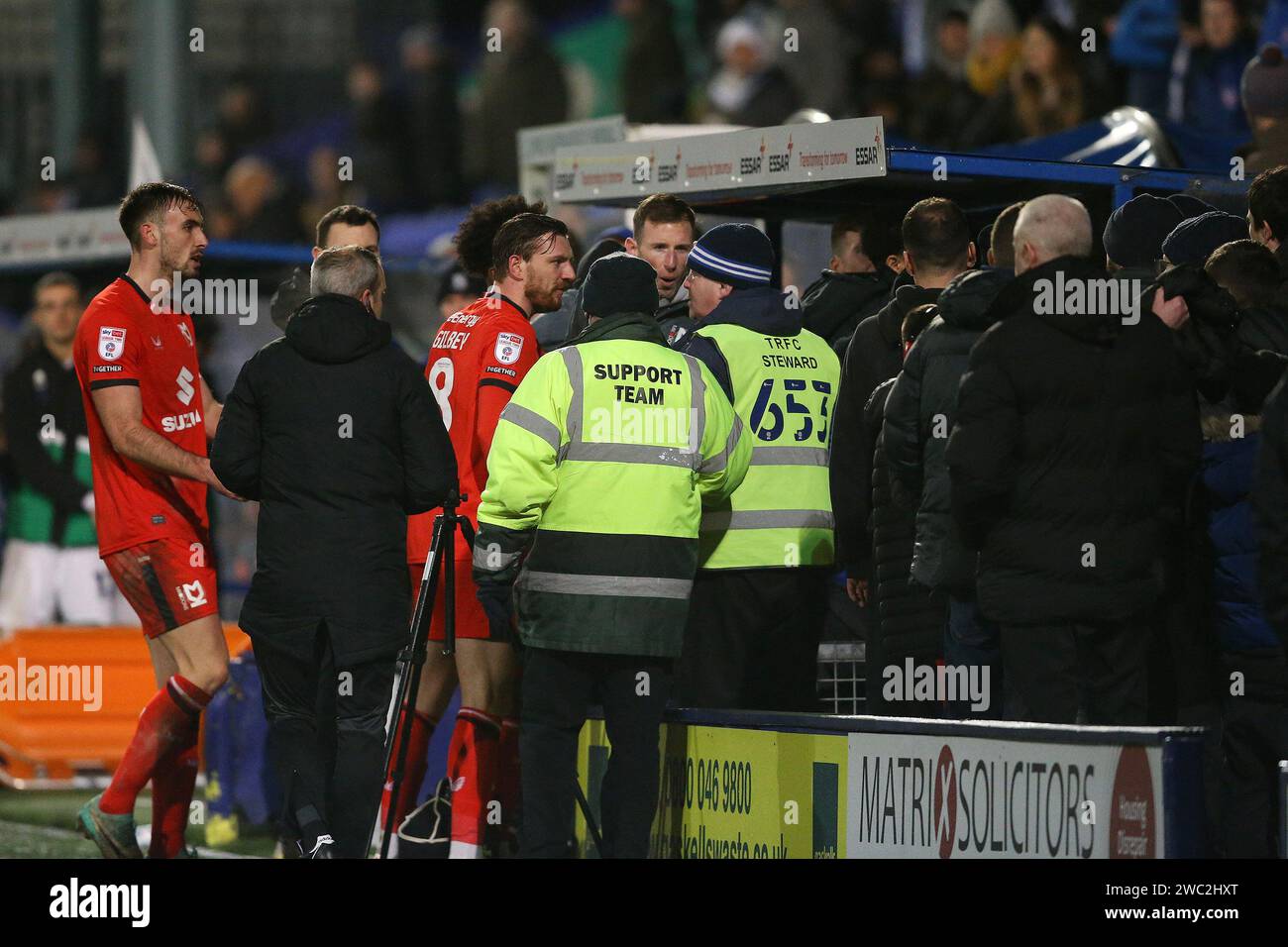 Soccer match argue fans hi-res stock photography and images - Alamy