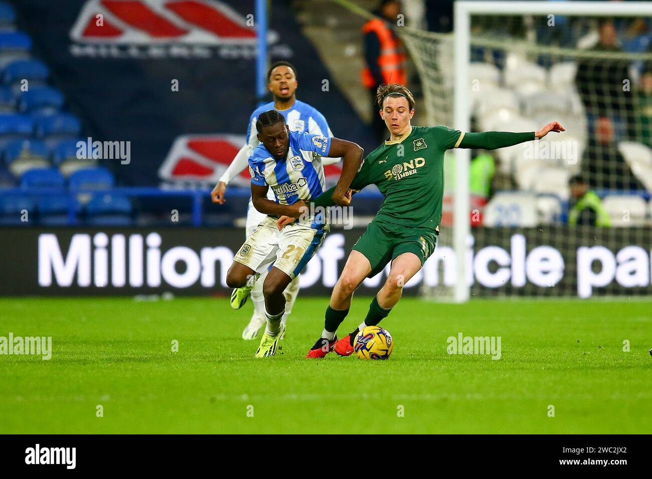 John Smith's Stadium, Huddersfield, England - 13th January 2024 Callum ...