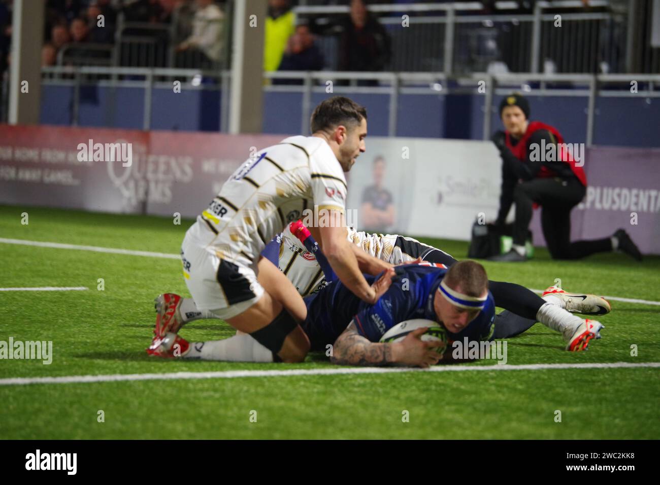 Edinburgh, 13 January 2024. Glen Young scoring a try for Edinburgh ...