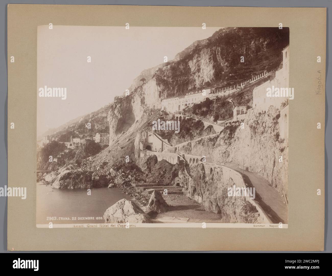 View of the Capuchin monastery in Amalfi, Giorgio Sommer, 1899 ...