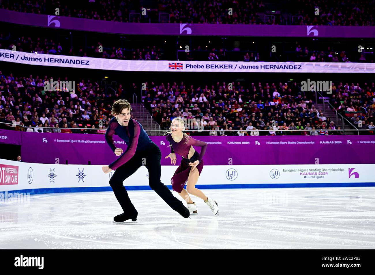 Phebe BEKKER & James HERNANDEZ (GBR), during Ice Dance Free Dance, at ...