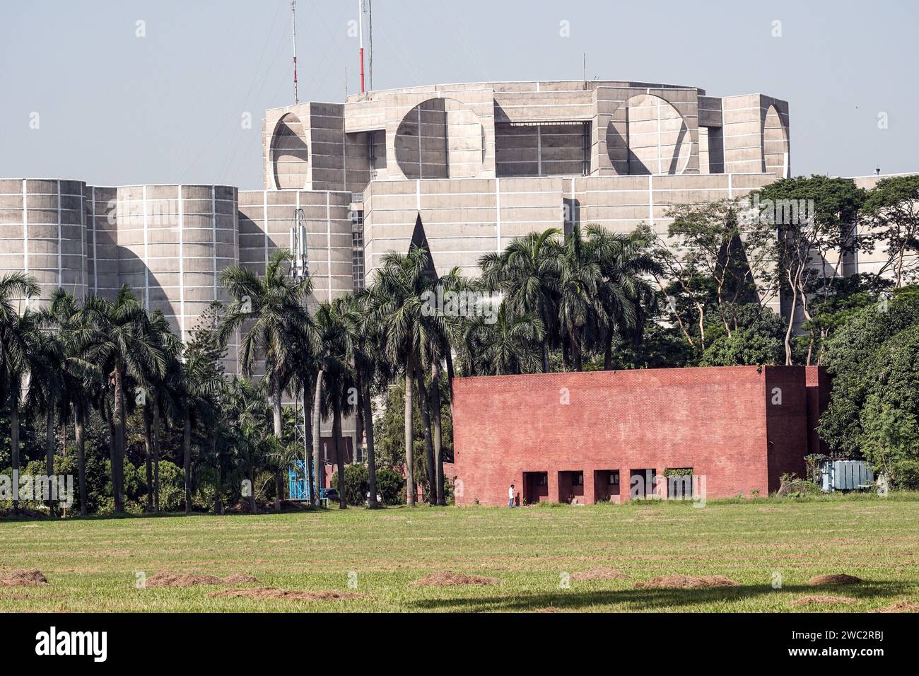 Parliament building in Dhaka, Bangladesh, designed by Louis Kahn Stock ...