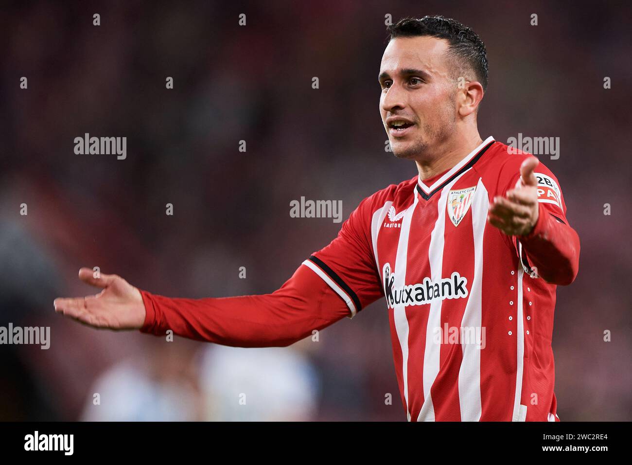 Alex Berenguer of Athletic Club celebrates after scoring his team's ...