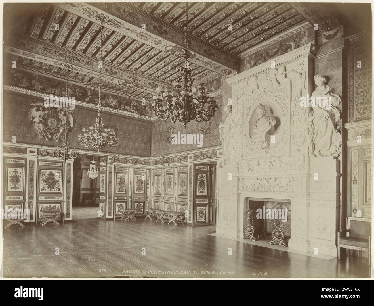 Salle des Gardes in the castle of Fontainebleau, x phot., 1887 - 1900 ...