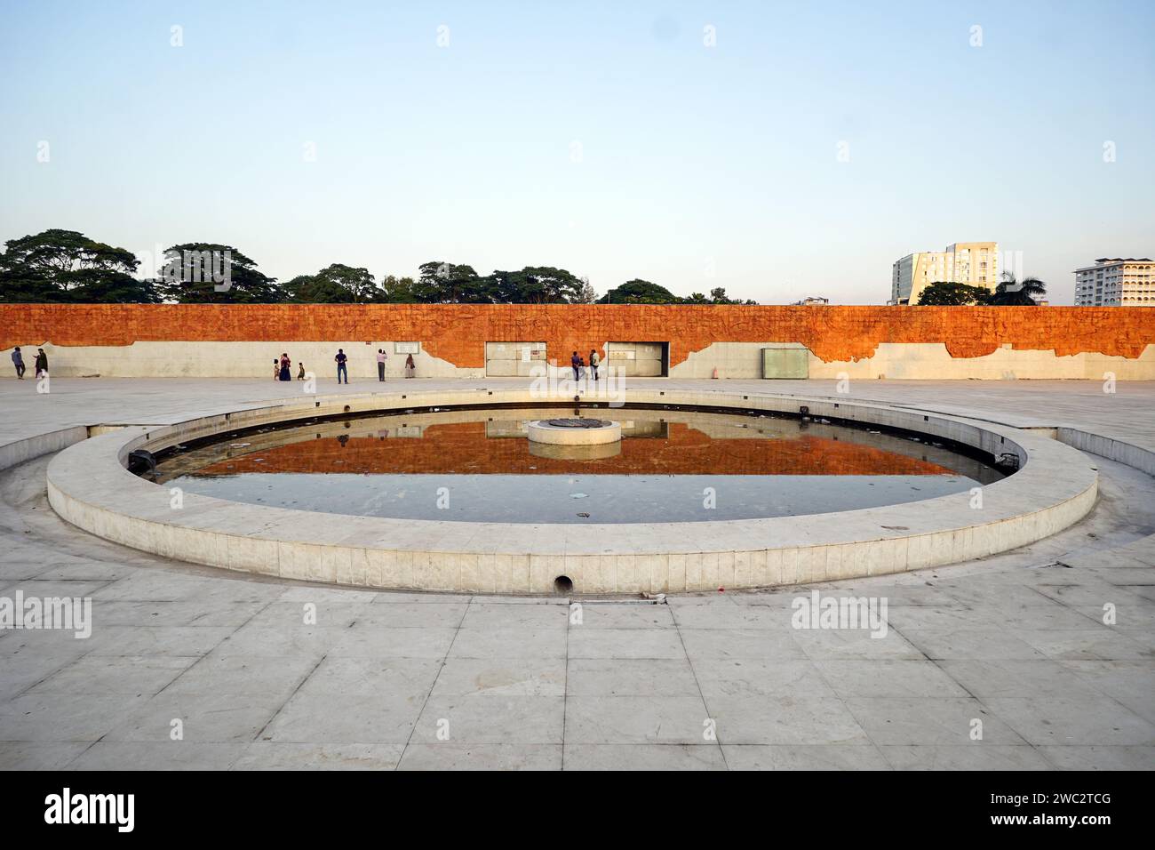 Museum of Independence in Dhaka, Bangladesh designed by Kashef Mahboob ...