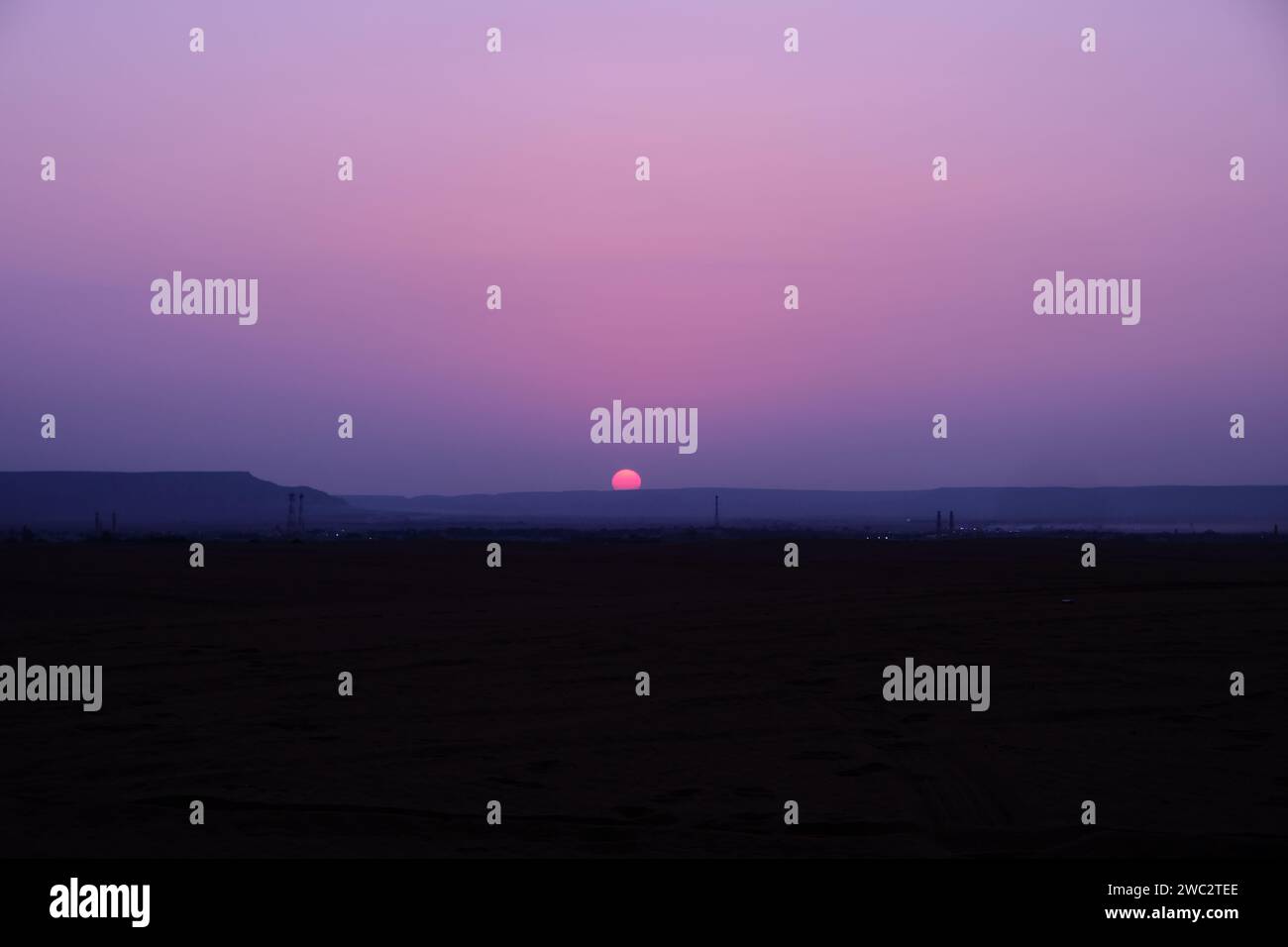 Sunrise beauty dawn sun hi-res stock photography and images - Alamy