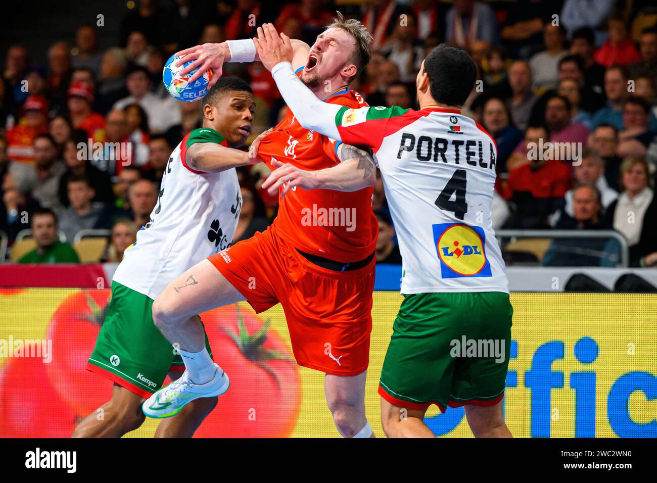 Munich, Germany. 13th Jan, 2024. Handball: European Championship, Czech ...
