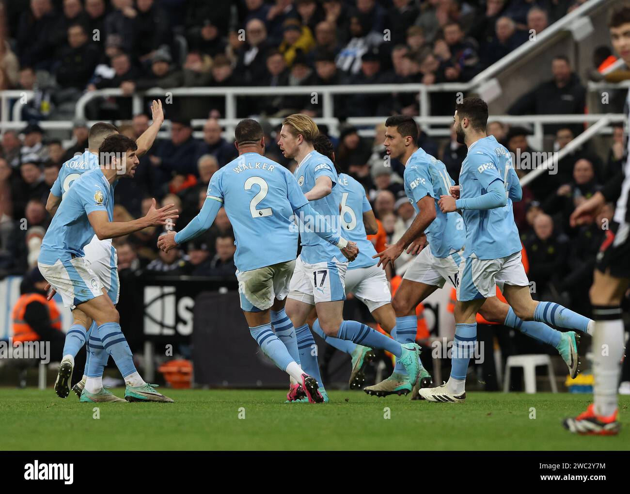 Kevin de bruyne 2024 newcastle hi-res stock photography and images - Alamy