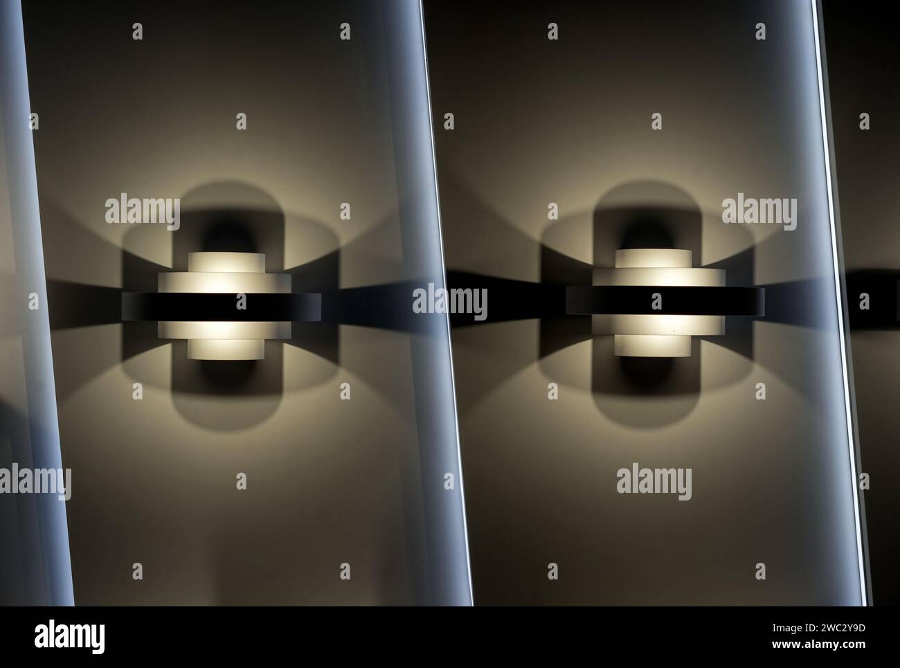Symmetrical two wall hi-res stock photography and images - Alamy