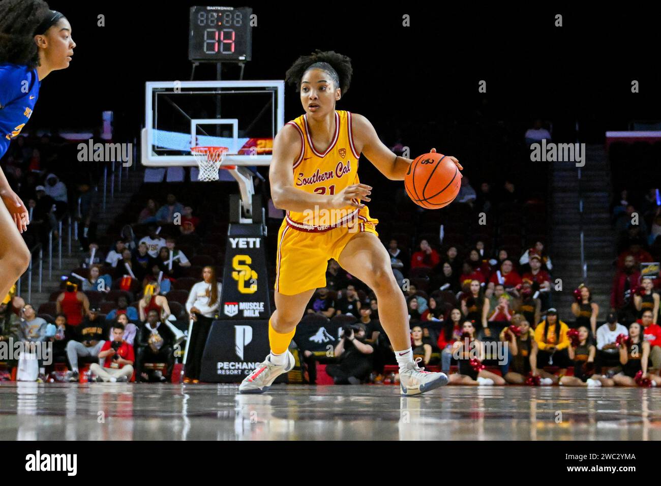 USC Trojans guard Dominique Darius (21) during an NCAA basketball game ...
