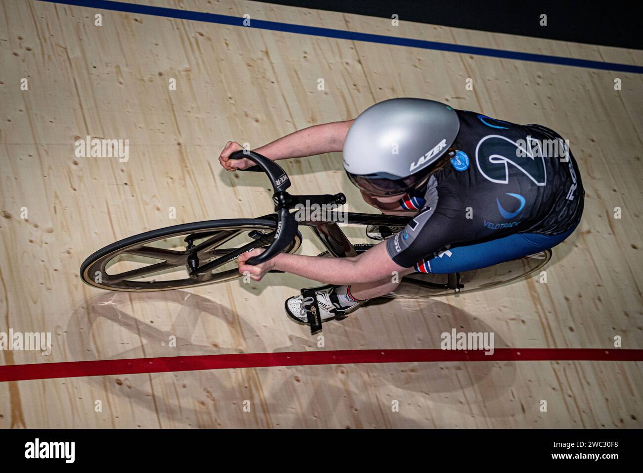 1 general notes general notes cyclisme hi-res stock photography and ...