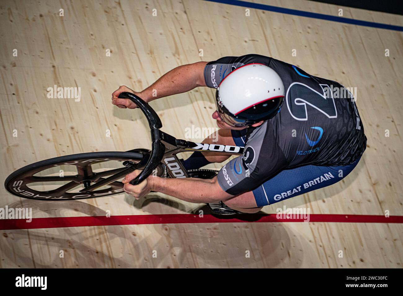 1 general notes general notes cyclisme hi-res stock photography and ...