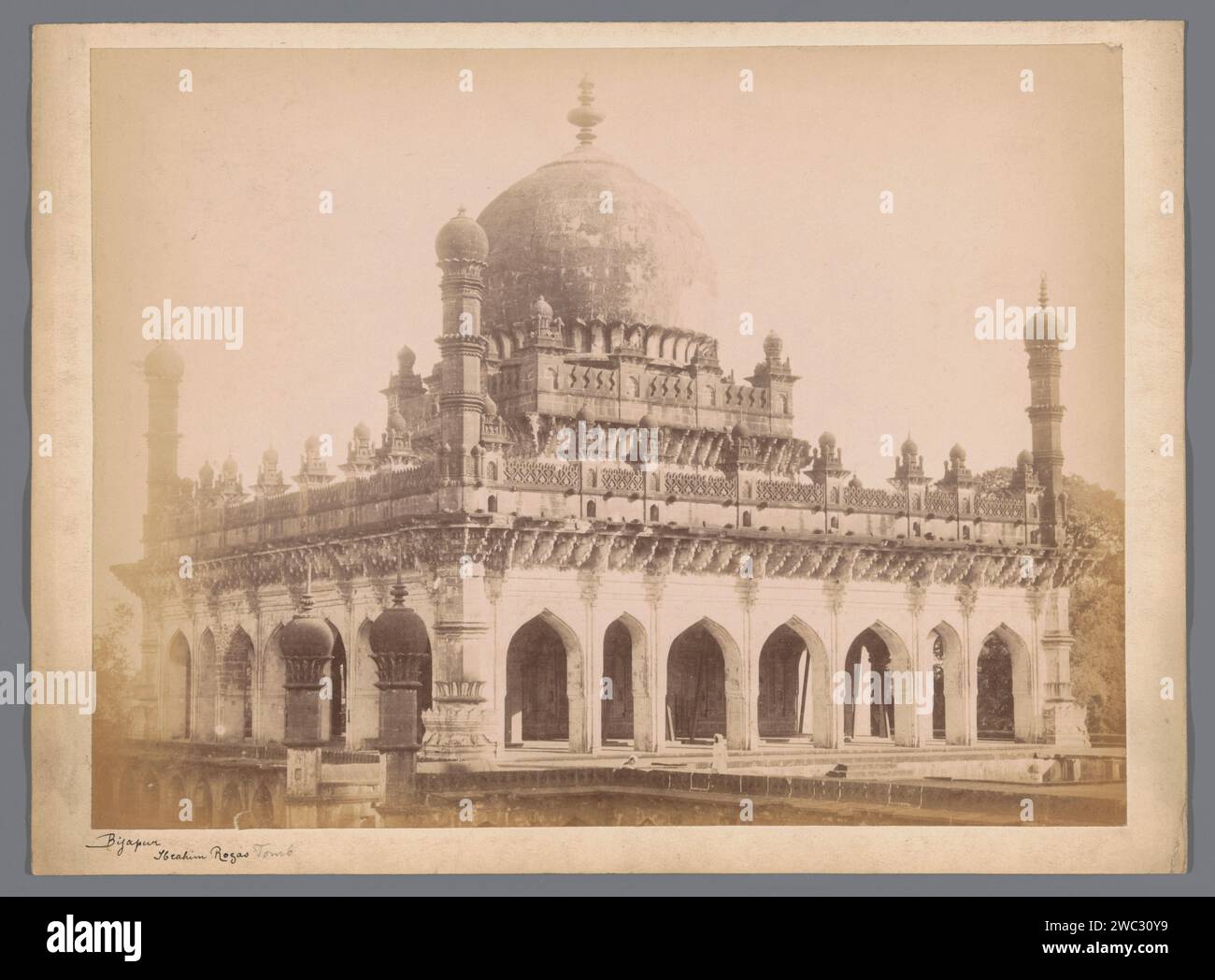 Ibrahim rauza at vijayapura (bijapur), karnataka, india, anonymous ...
