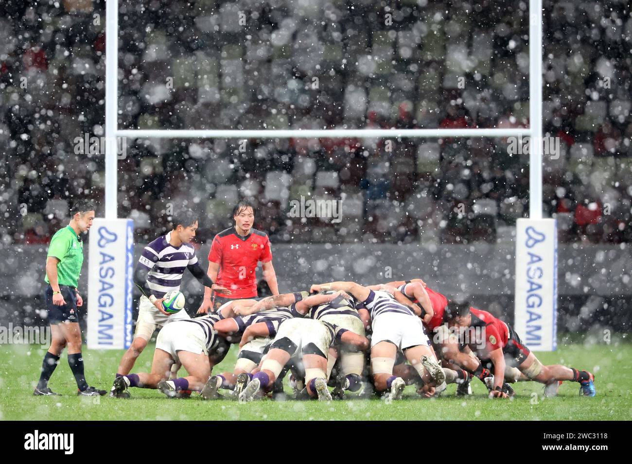 Tokyo, Japan. 13th Jan, 2024. Teikyo and Meiji University forward ...