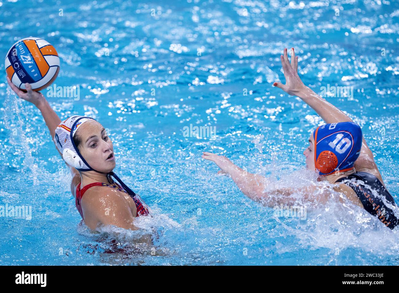 EINDHOVEN - Judith Forca Ariza of Spain and Lieke Rogge of the ...