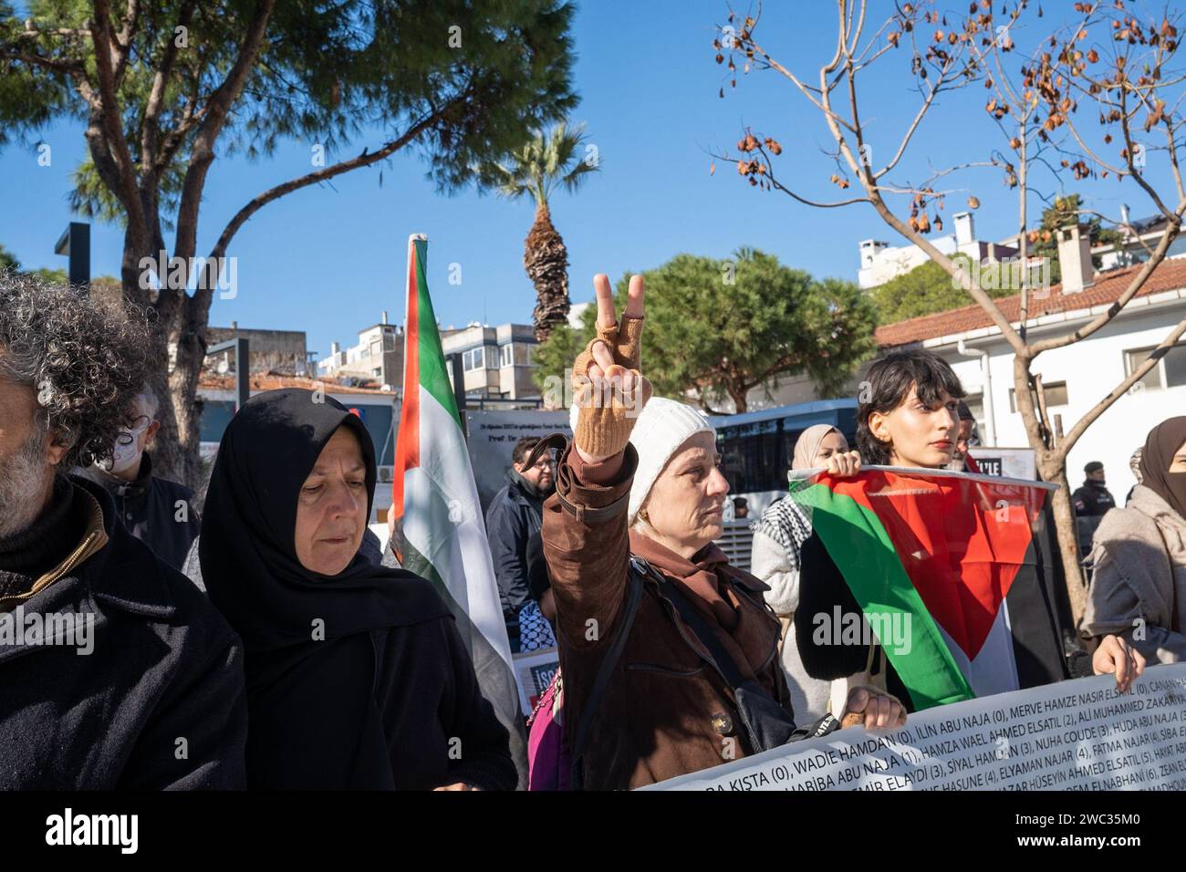 Izmir, Turkey. 13th Jan, 2024. The Freedom for Palestine Platform ...