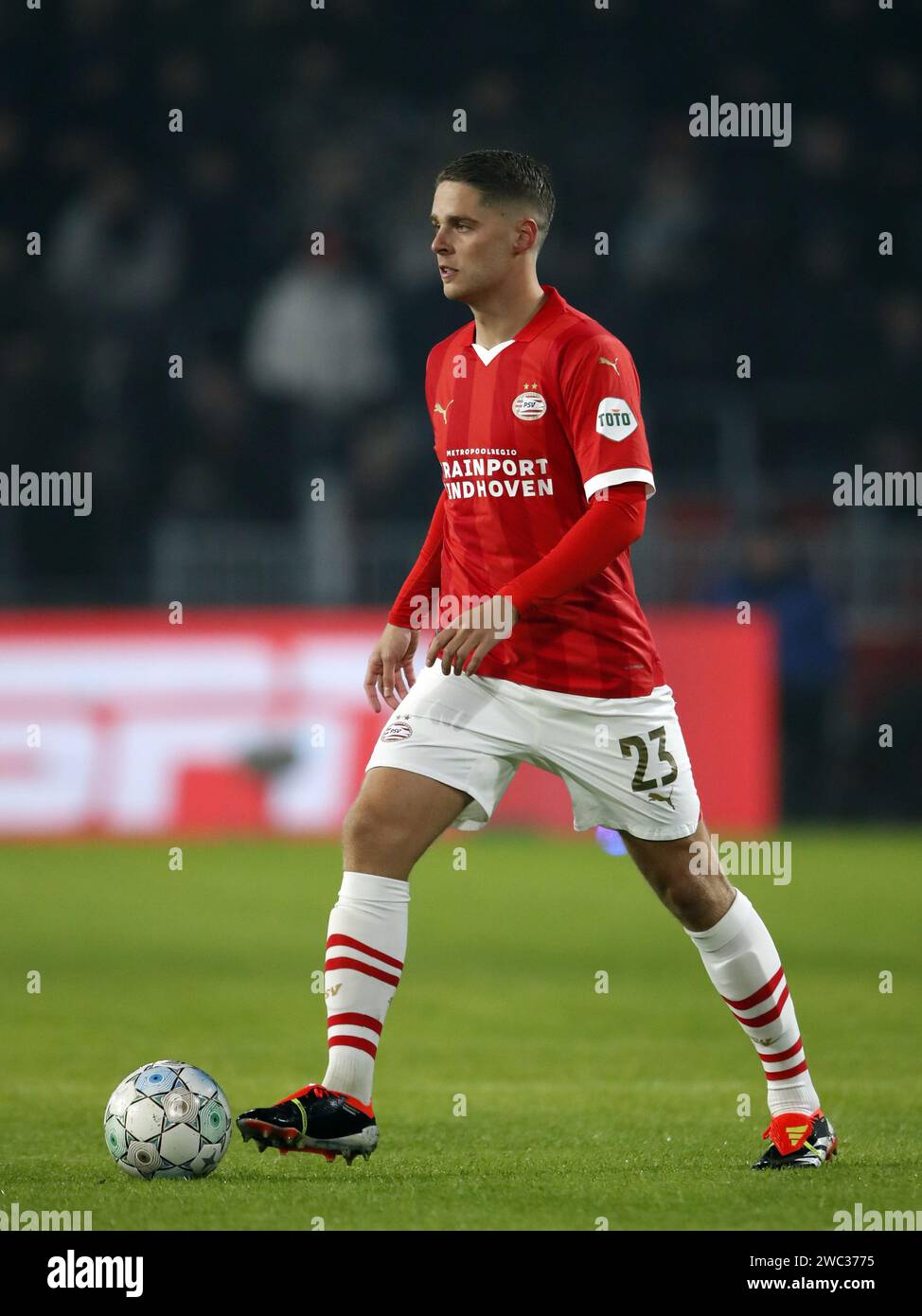EINDHOVEN - Joey Veerman of PSV Eindhoven during the Dutch Eredivisie ...