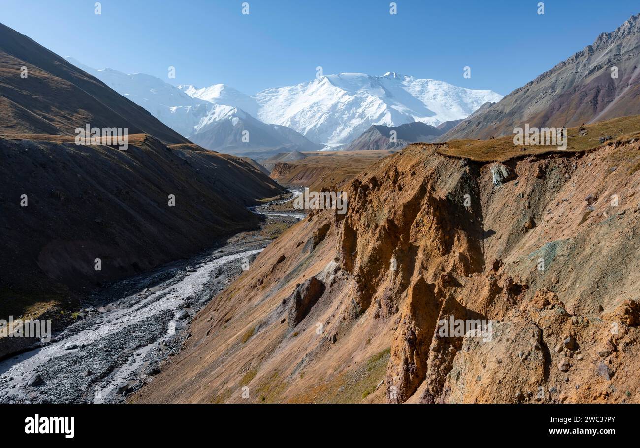 Achik Tash river, Achik Tash valley with rock formations, behind ...