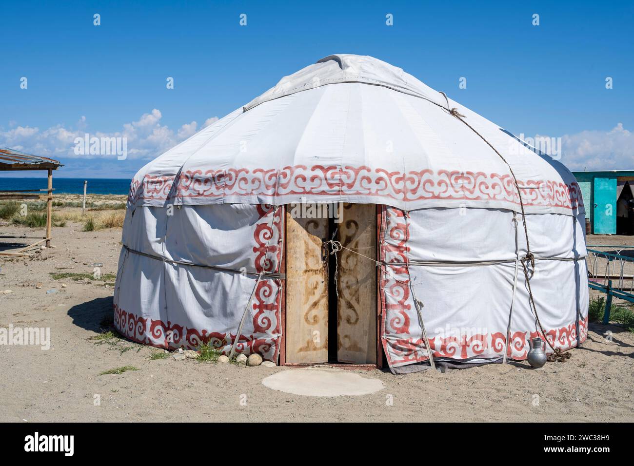 Yurt and lake water hi-res stock photography and images - Alamy