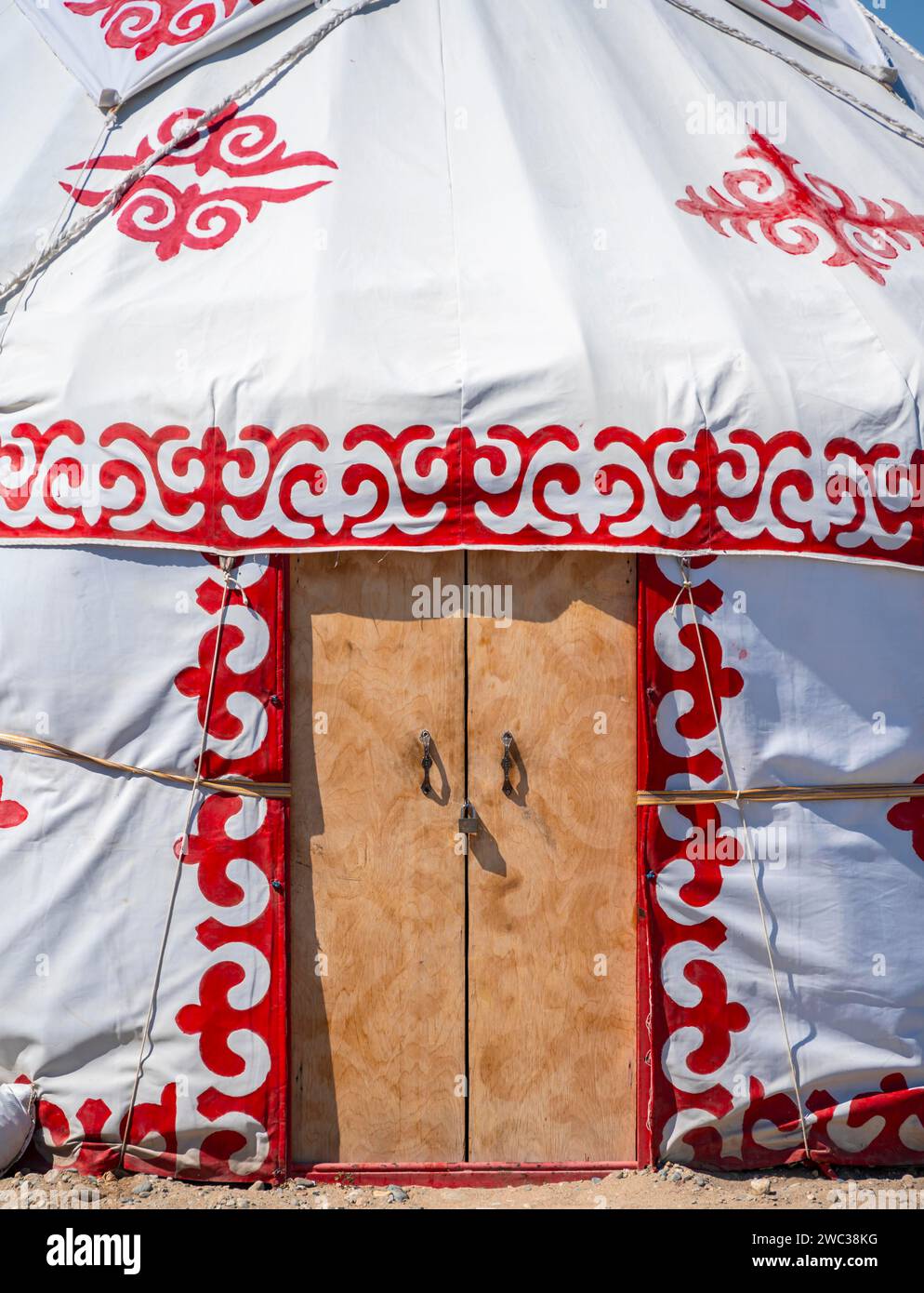 Yurt entrance hi-res stock photography and images - Alamy