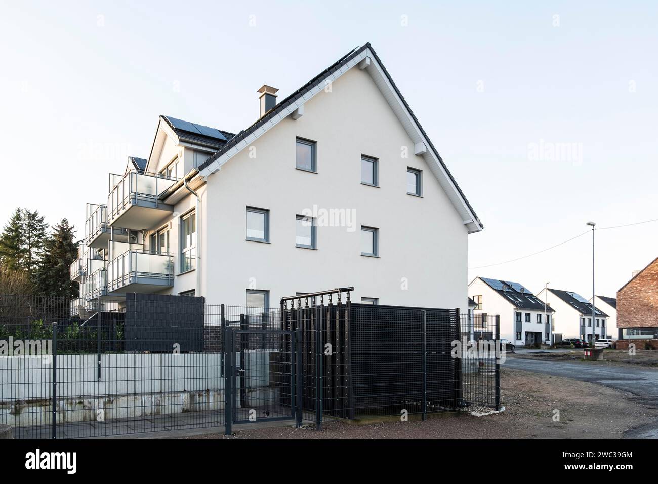 Absorber for the conversion of heat from the environment through sun ...