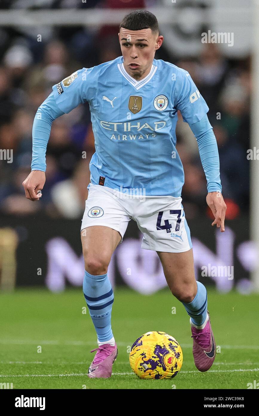 Phil Foden of Manchester City with the ball during the Premier League ...