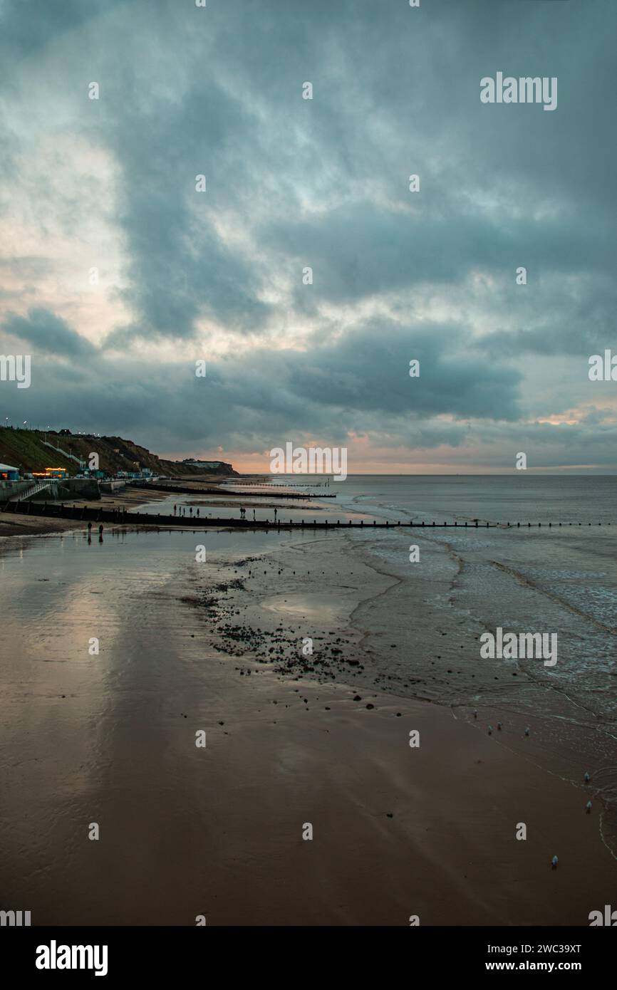 Sunset hi res hi-res stock photography and images - Alamy