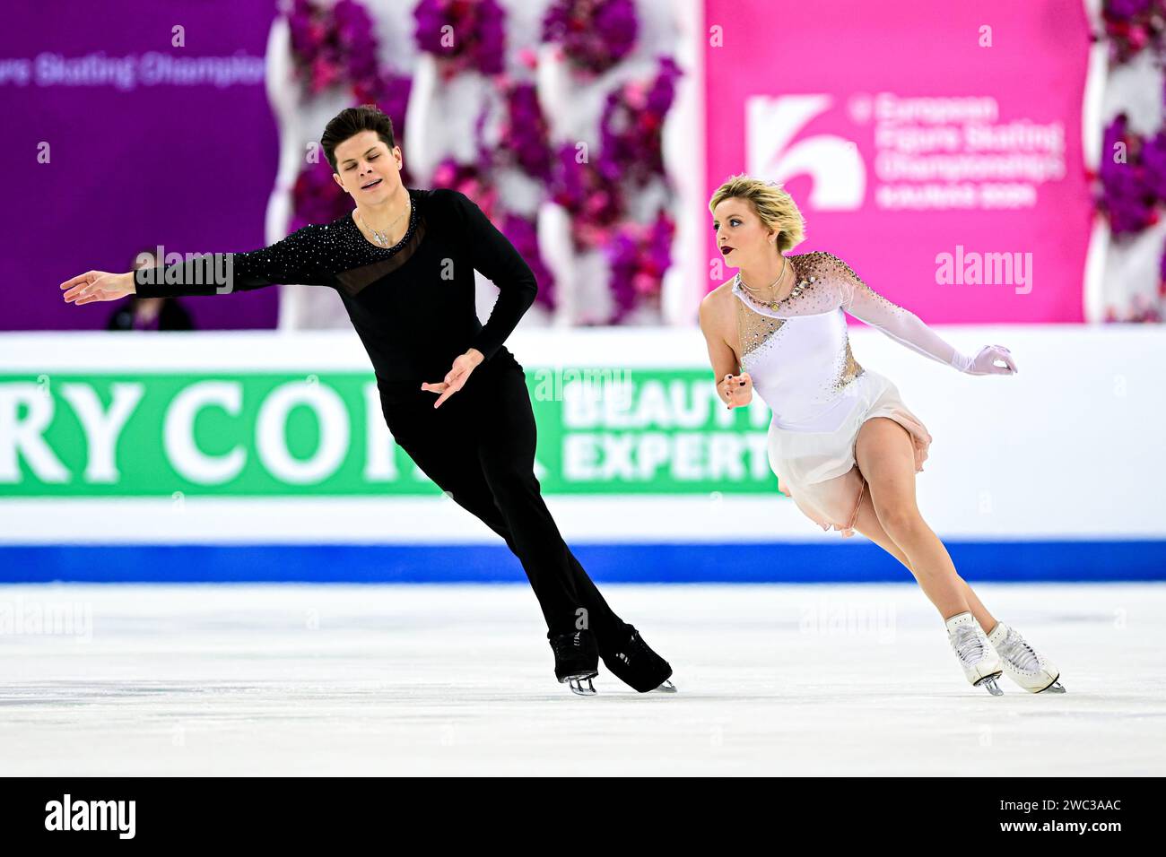 Solene MAZINGUE & Marko Jevgeni GAIDAJENKO (EST), during Ice Dance Free ...
