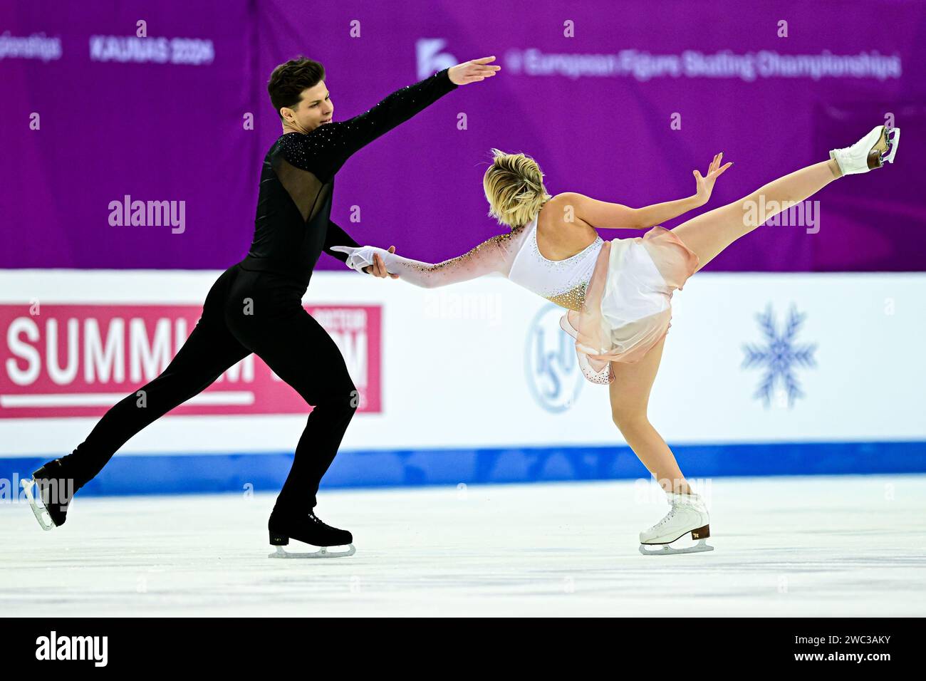 Solene MAZINGUE & Marko Jevgeni GAIDAJENKO (EST), during Ice Dance Free ...