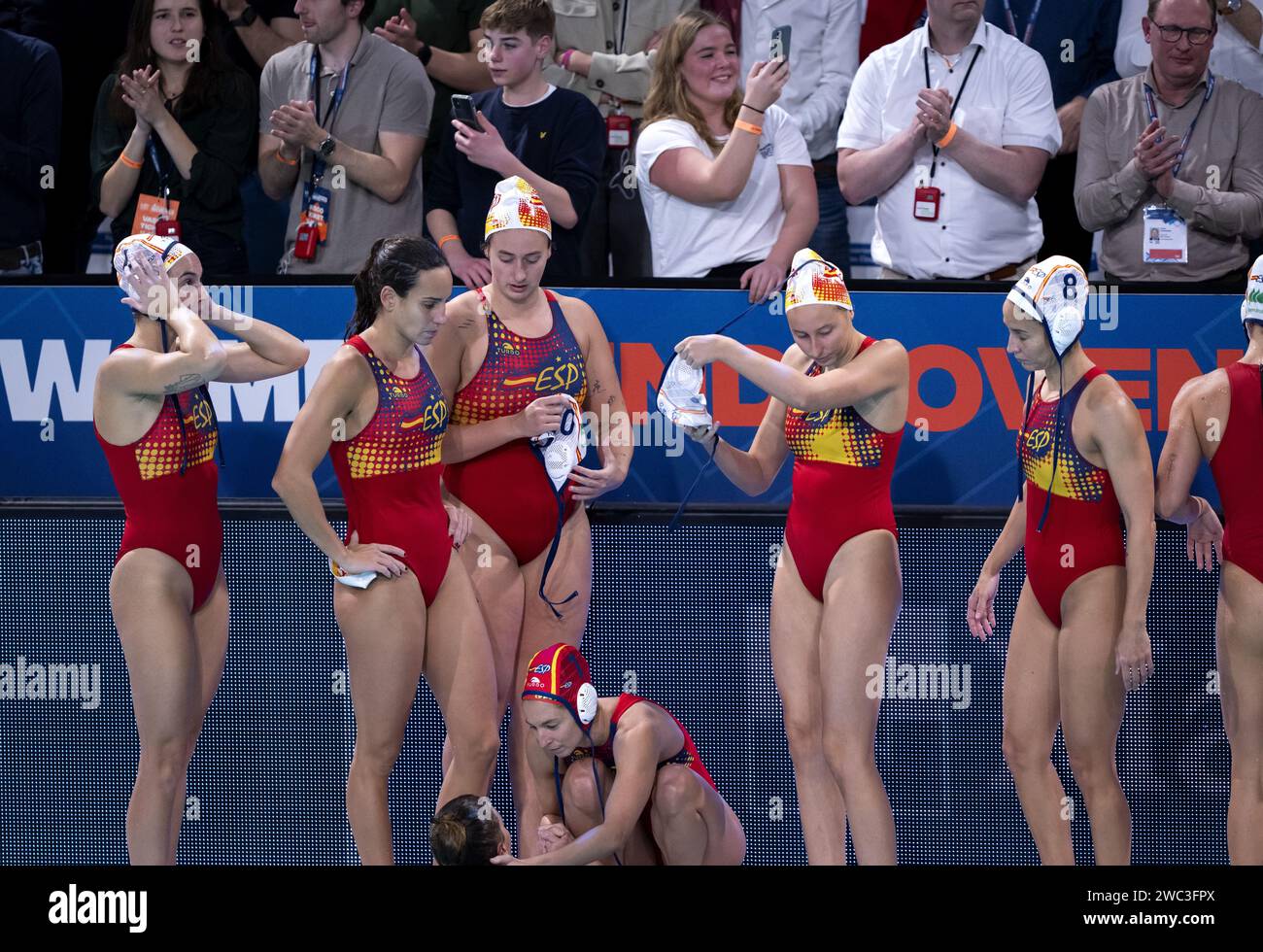 EINDHOVEN - Sadness among the Spanish water polo team (women) after ...