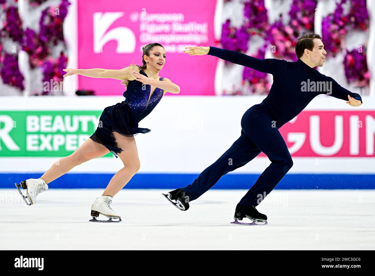 Victoria MANNI & Carlo ROETHLISBERGER (ITA), during Ice Dance Free ...