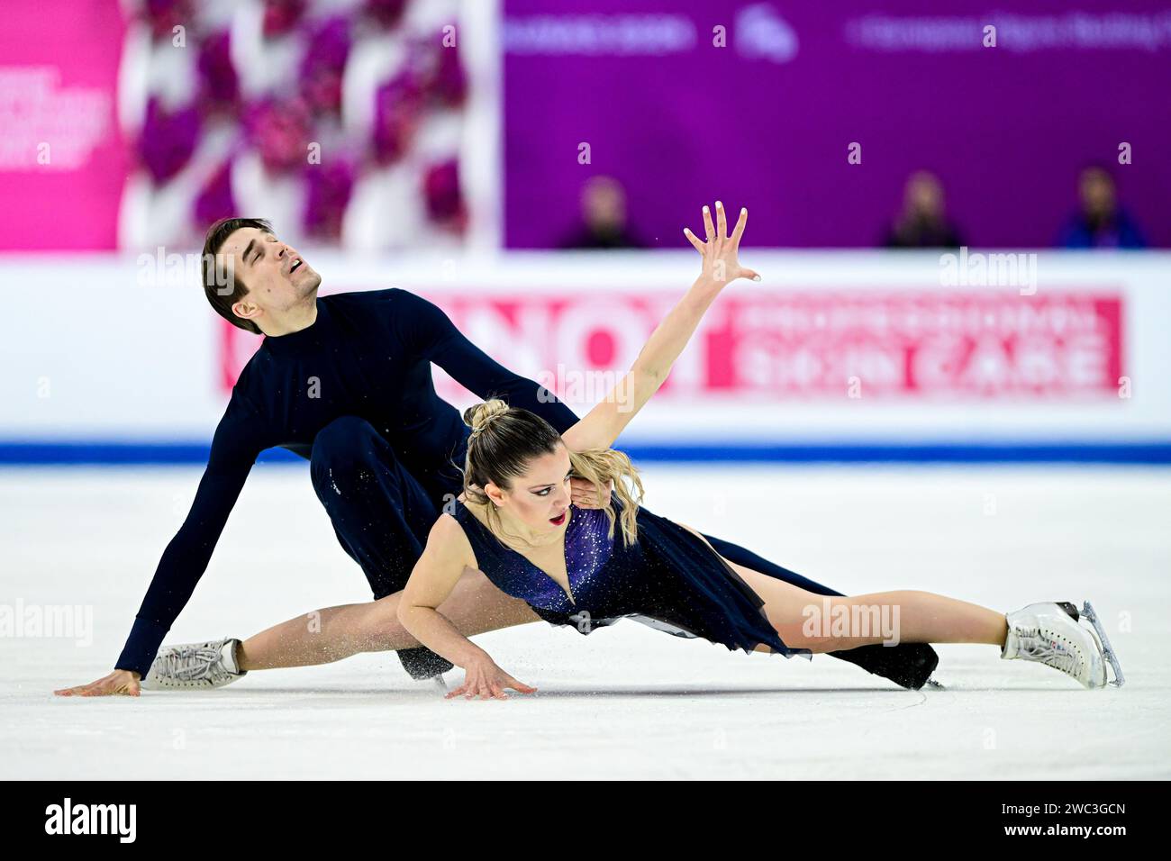 Victoria MANNI & Carlo ROETHLISBERGER (ITA), during Ice Dance Free ...