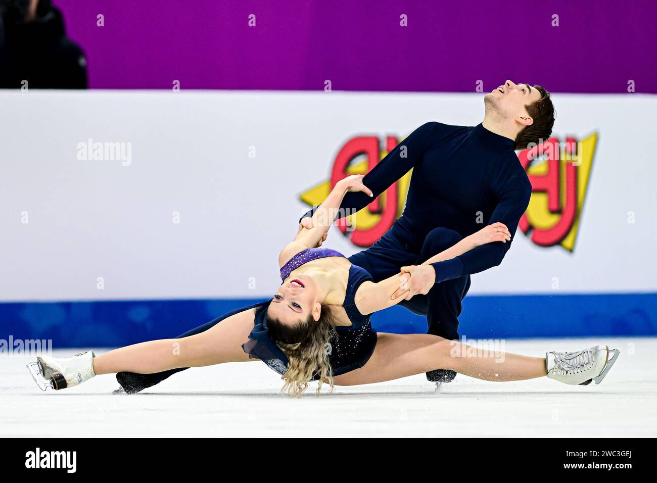 Victoria MANNI & Carlo ROETHLISBERGER (ITA), during Ice Dance Free ...
