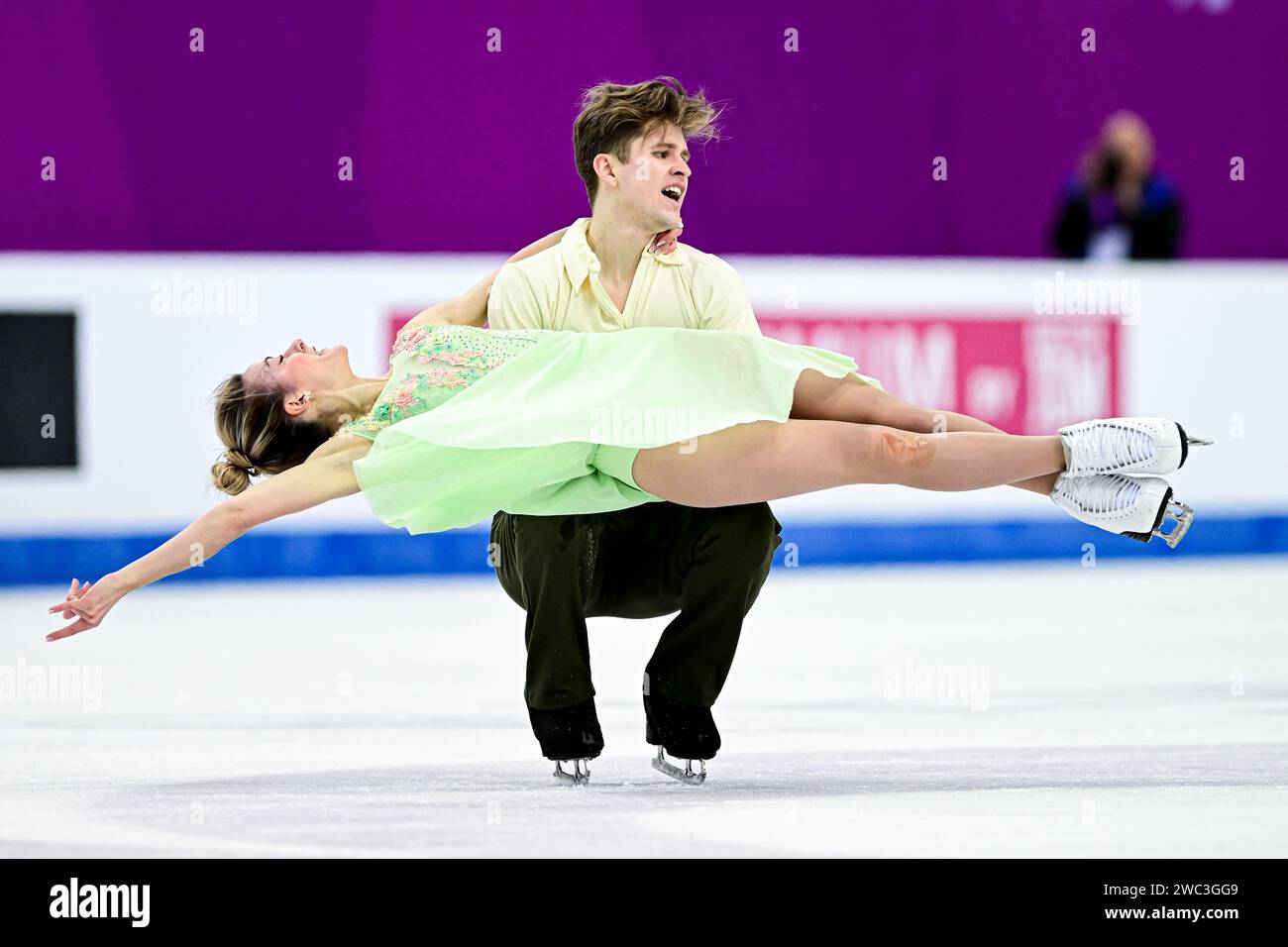 Carolane SOUCISSE & Shane FIRUS (IRL), during Ice Dance Free Dance, at ...