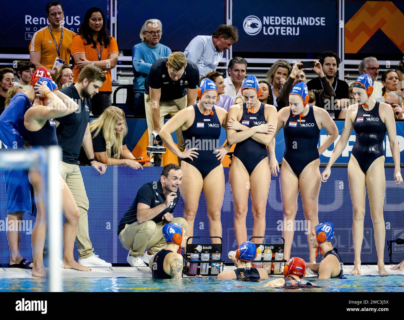 Water polosport hi-res stock photography and images - Alamy
