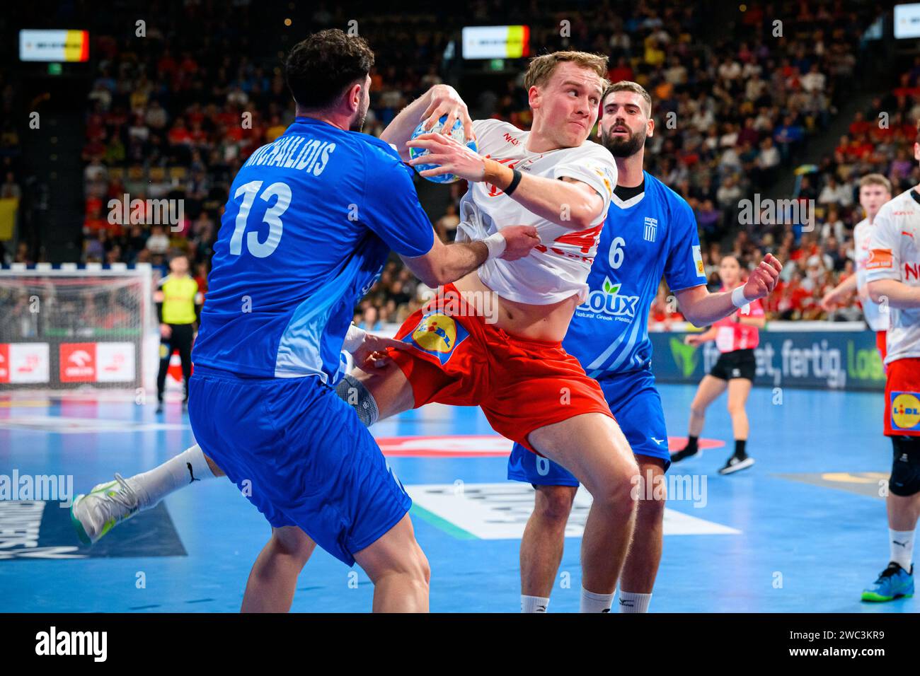 Munich, Germany. 13th Jan, 2024. Handball: European Championship ...
