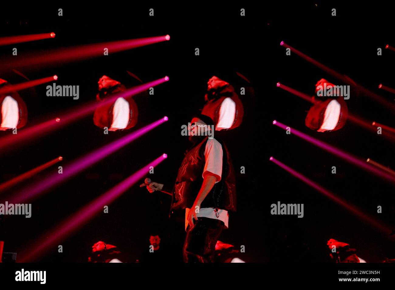 Italian singer Music Concert - Coez & Frah Quintale - Lovebars Tour ...