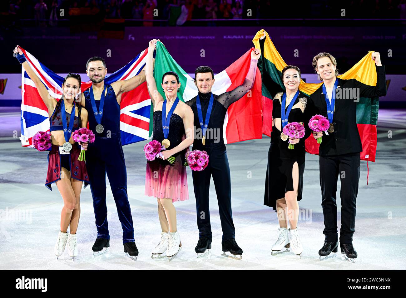 Ice Dance Awards, L-R, Lilah FEAR & Lewis GIBSON (GBR) second place ...