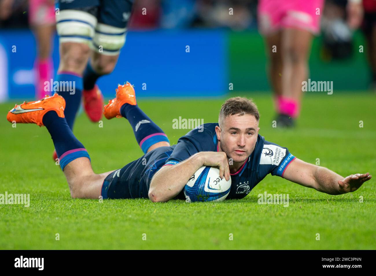 Dublin, Ireland. 13th Jan, 2024. Jordan Larmour of Leinster scores a ...
