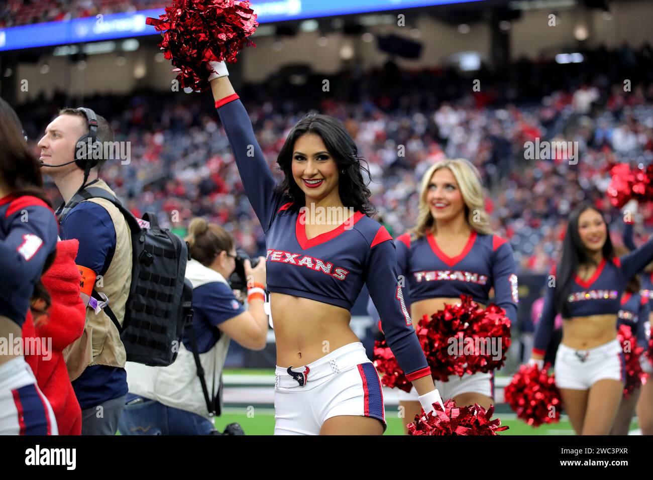 Houston, Texas, USA. 13th Jan, 2024. A Houston Texans cheerleader prior ...