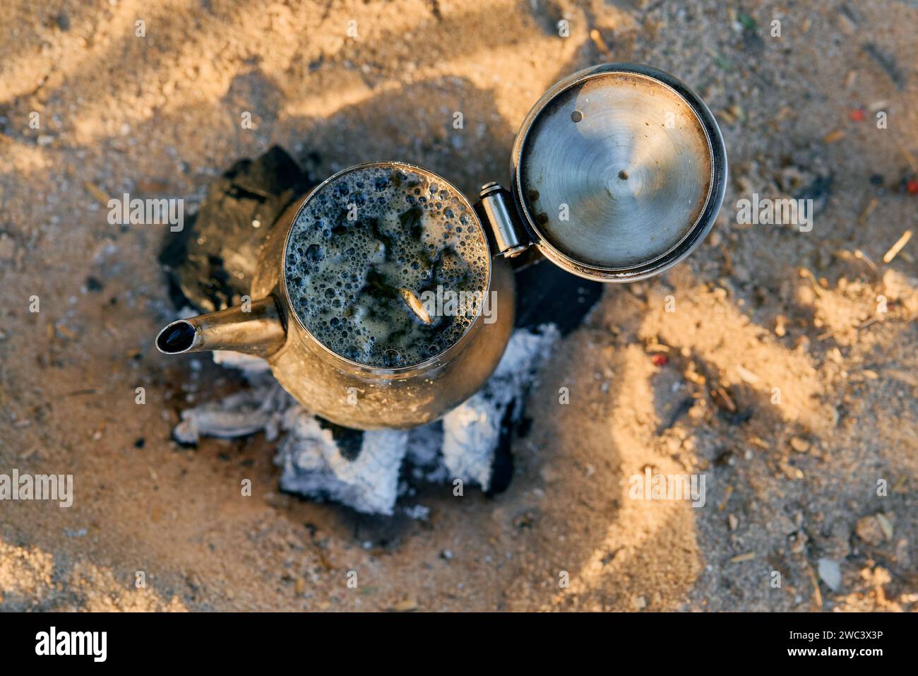 Old moroccan teapot hi-res stock photography and images - Alamy