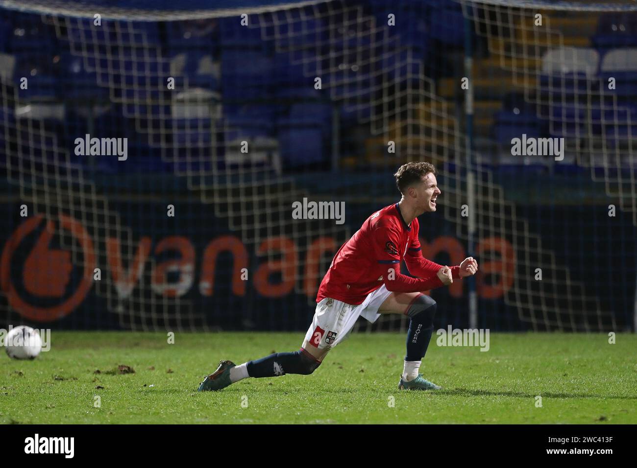 Fourth spot kick hi-res stock photography and images - Alamy